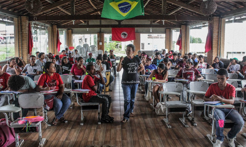 Escola de Artes do MST reúne militantes de todos os estados do Nordeste ...
