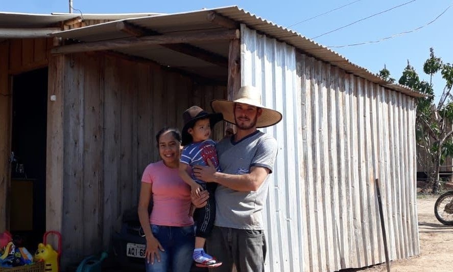 Após 22 anos de luta, 67 famílias conquistam assentamento em ...