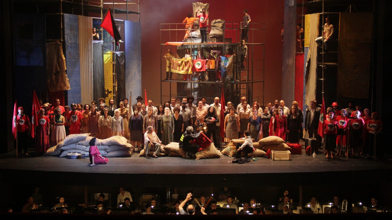 MST ocupa o Theatro Municipal de São Paulo junto a Ópera Café - MST