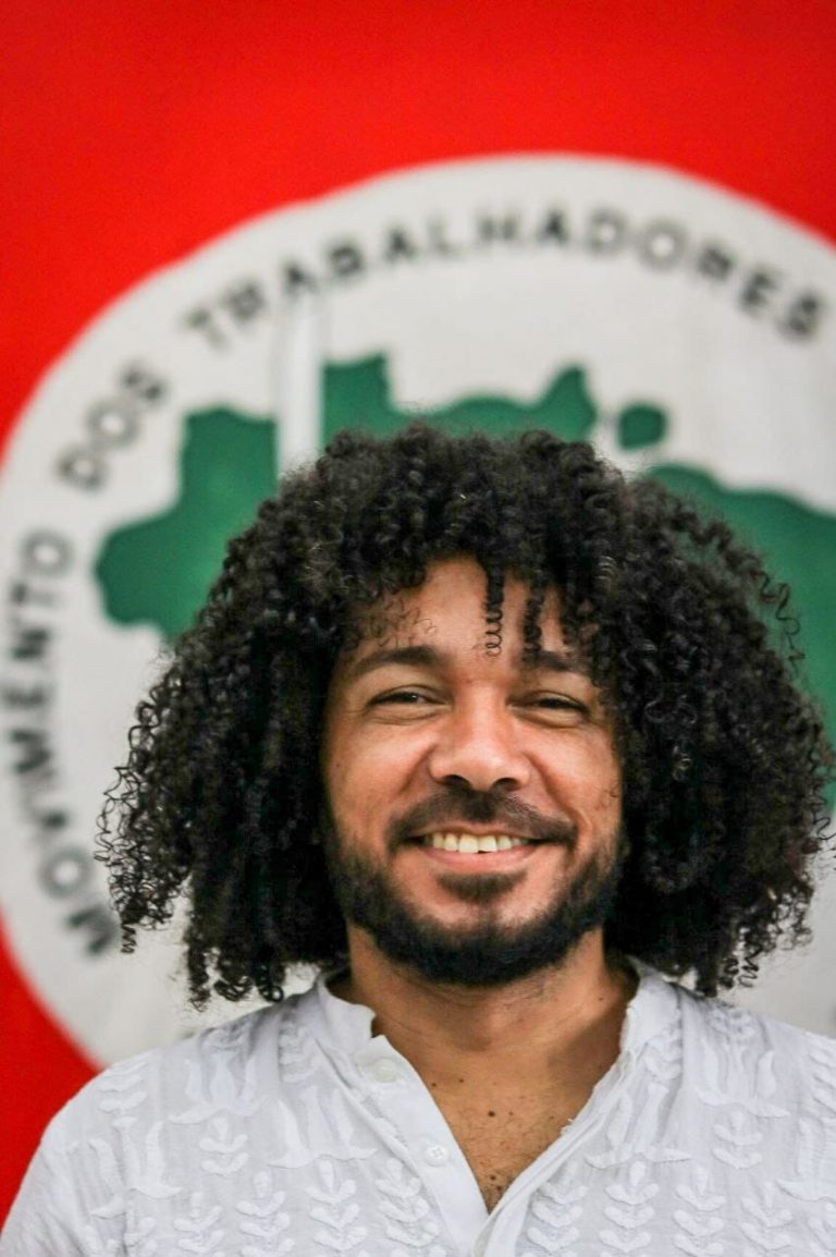 A construção da saúde popular no MST também envolve a luta contra a ...