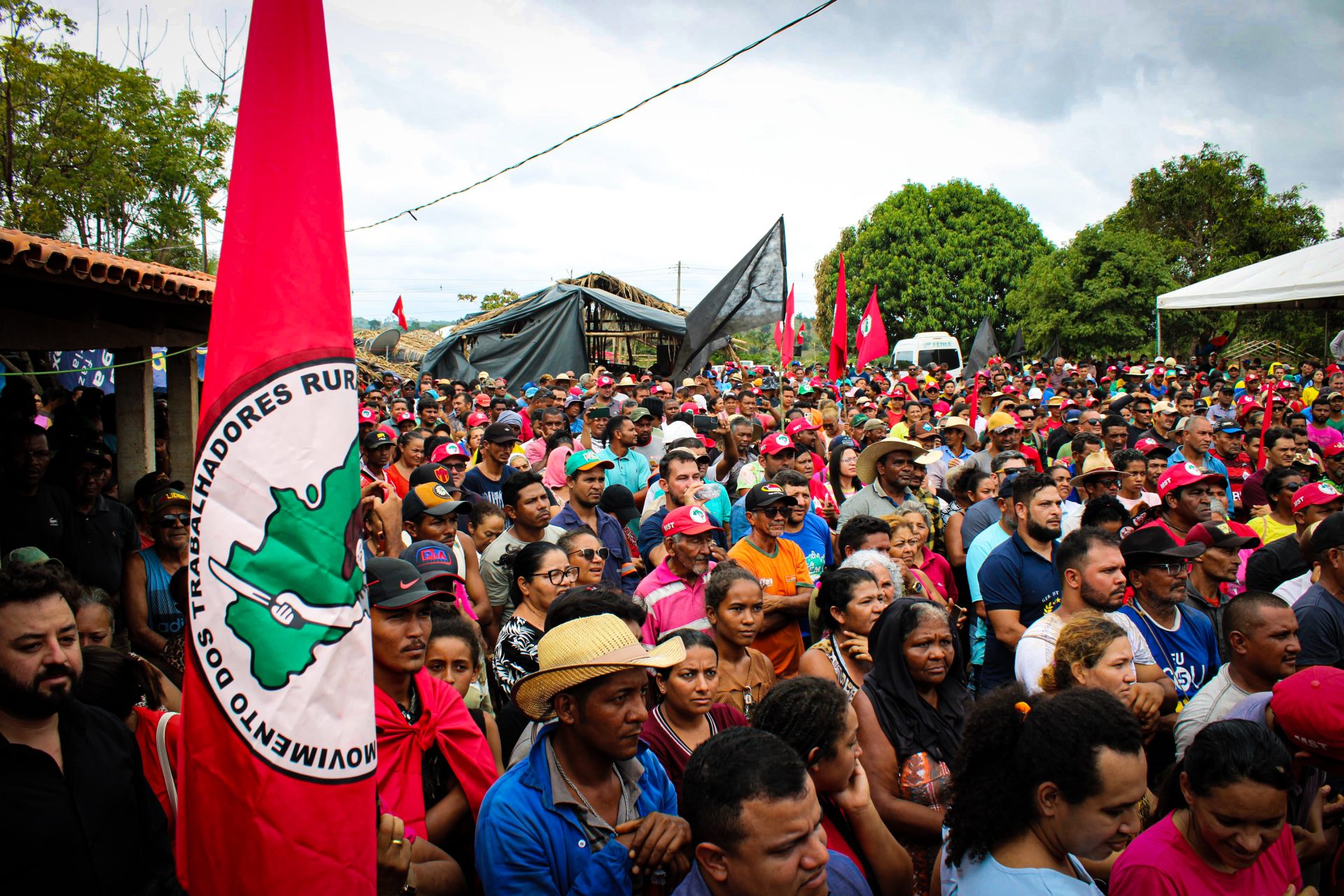 Nota oficial do MST sobre a tragédia no acampamento Terra e Liberdade ...