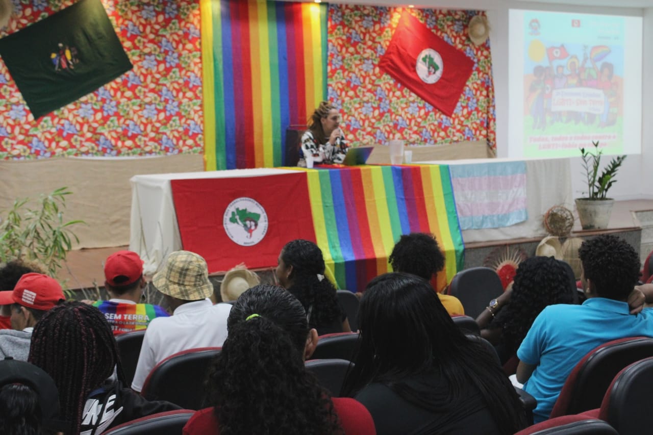 LGBT Sem Terra - MST