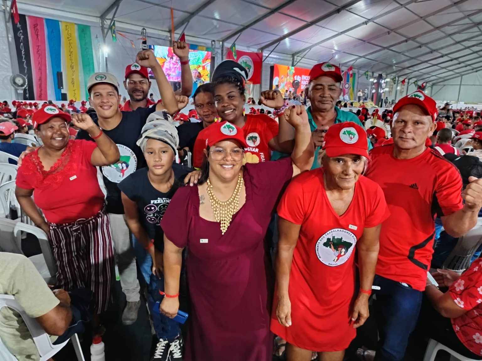 Em ato político no 14° Encontro Nacional do MST, Lula anuncia decreto ...